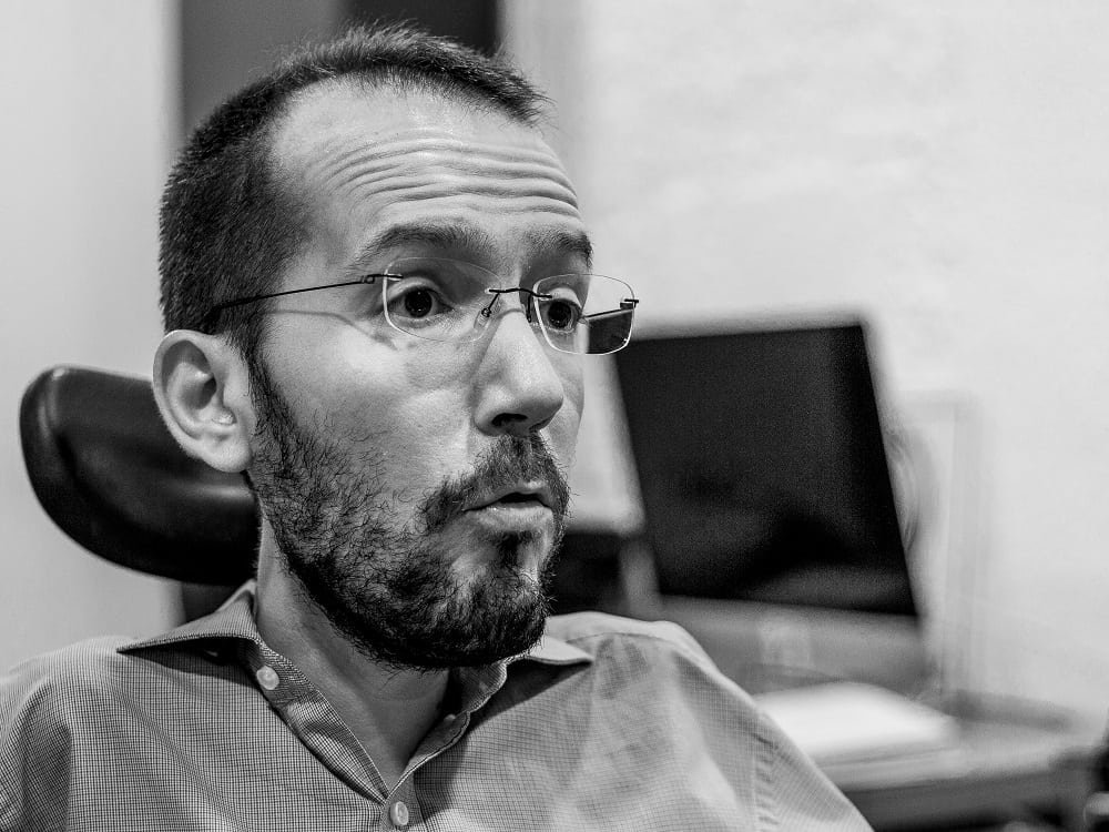 Pablo Echenique-Robba, secretario general de Podemos Aragón y disputado ...